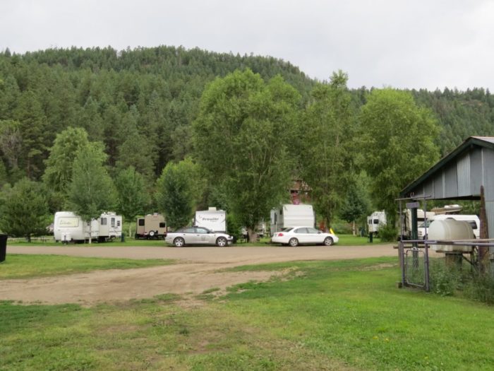 RV Circle | The Last Resort on the River